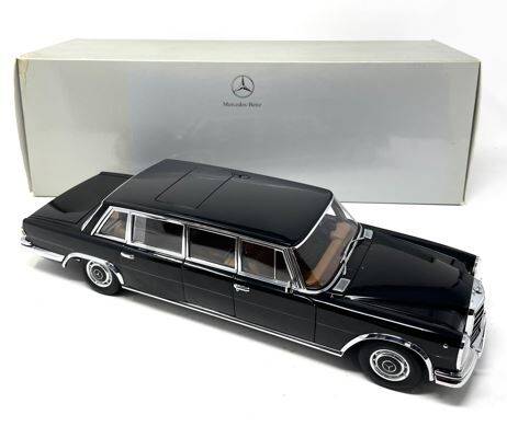 Mercedes-Benz 600 Pullman black 1:18 Mercedes-Benz Dealer model diecast ...